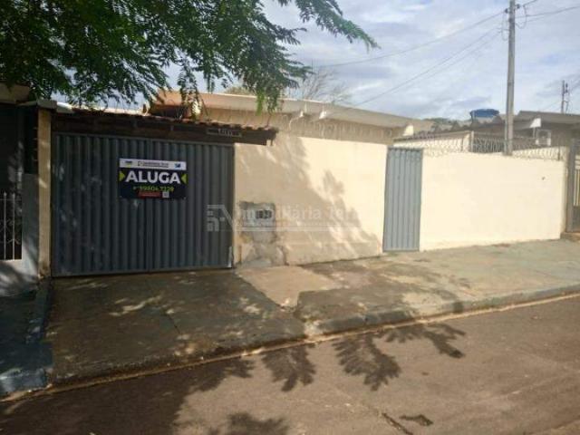 Casa com 3 quartos no BNH III Plano em Dourados/MS