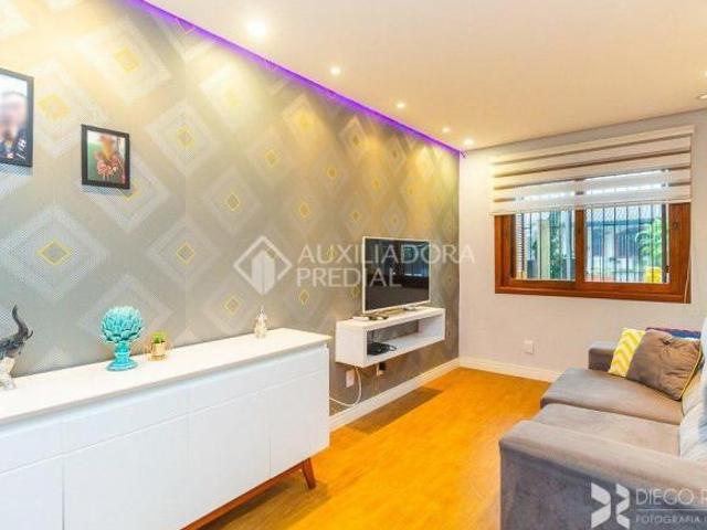 Casa com 3 quartos no bairro Camaquã