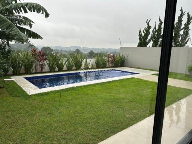 Casa com 3 quartos no bairro Carneiros
