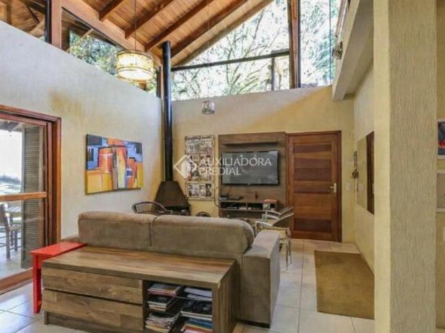 Casa com 3 quartos no bairro Tristeza