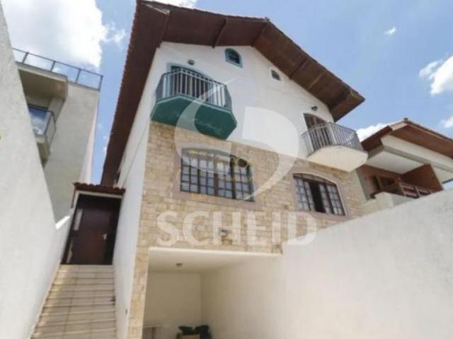 CASA COM 3 QUARTOS NO JARDIM MONTE KEMEL/VILA SÔNIA
