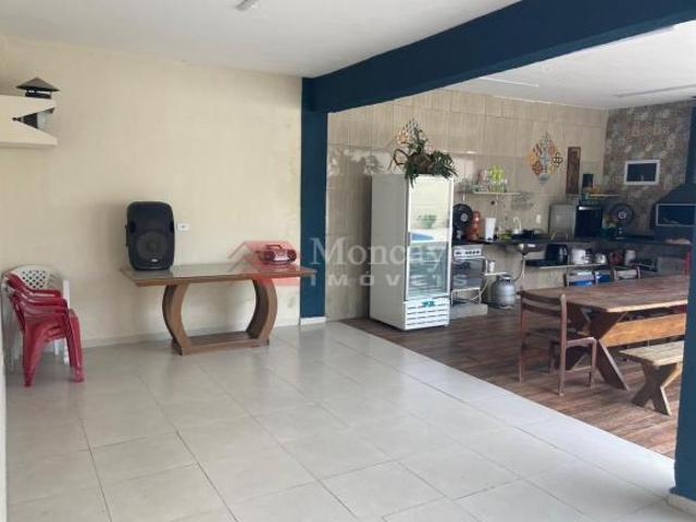 Casa com 3 quartos no Jardim Britânia, Caraguatatuba