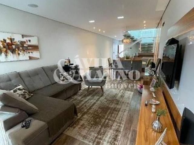 Casa com 3 Quartos na Água Rasa