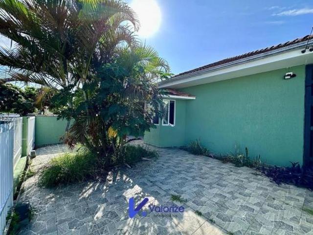 Casa com 3 quartos na faixa mar em Santa Terezinha