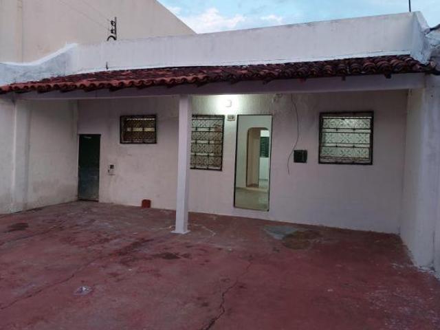 Casa com 3 quartos na QNO 6, fácil acesso à BR 070 e excelente localização
