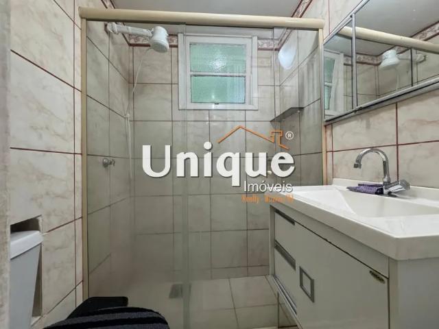 Casa com 3 quartos, na quadra da praia, no Braga à venda por R$735.000,00