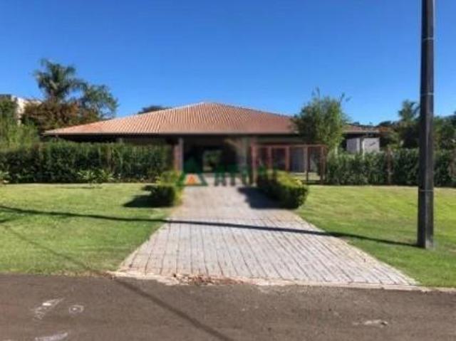 CASA COM 3 QUARTOS NA REGIÃO DE CAMBÉ PR