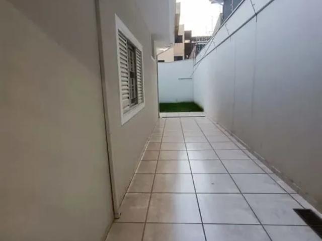 Espetacular Casa à Venda em Franca SP, Bairro São José: 3 Quartos, 2 Suítes, 3 Salas, 3 Banheiros, 2
