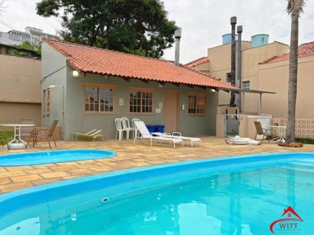 Casa com 3 quartos semi mobiliado com vaga no bairro Partenon