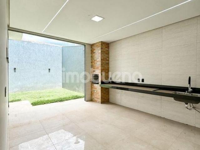 Casa com 3 quartos sendo 3 suíte no Bosque II R$920.000,00