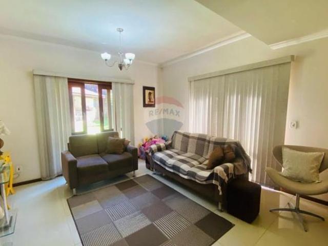 Casa com 3 quartos, sendo 3 suítes a venda por R$1.550.000 Guaiuba, Guarujá São Paulo
