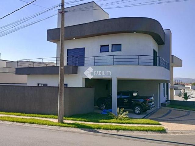 Casa com 3 quartos sendo 3 suites no Condomínio Vale do Sol Valinhos