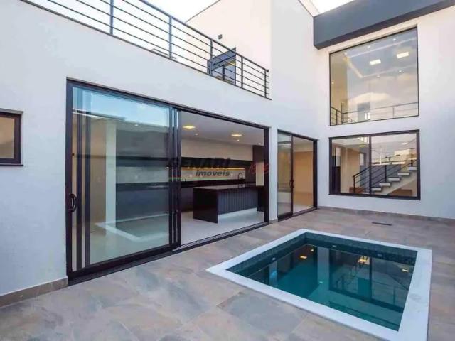 Casa com 3 quartos sendo 1 suíte à venda, 222 m² por R$ 1.550.000 Loteamento Park Gran Reserve