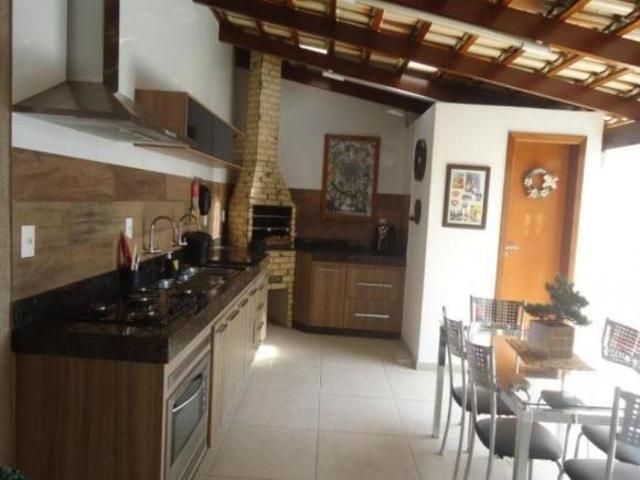 Casa com 3 quartos sendo 1 suite 2 vagas Jardim Real Arujá