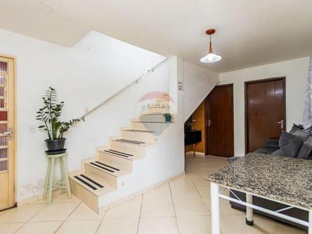 Casa com 3 quartos sendo 1 suíte, 3 vagas de garagem – Aviação, São José Dos Pinhais PR R$ 399.00