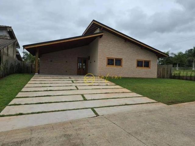 Casa com 3 quartos sendo 1 suíte à venda, 176 m² por R$ 1.100.000 Campo do Meio Araçoiaba da Ser