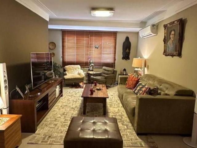 Casa com 3 quartos sendo 1 suíte à venda, 112 m² por R$ 780.000 Paisagem Renoir Cotia/SP