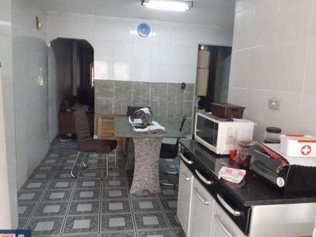 CASA COM 3 QUARTOS, SENDO 1 SUITE A VENDA, 122m² JARDIM PRESIDENTE DUTRA GUARULHOS/SP