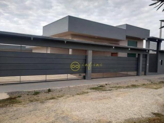 Casa com 3 quartos, sendo 1 suíte à venda, 268 m² por R$ 1.250.000 Jundiaquara Araçoiaba da Ser