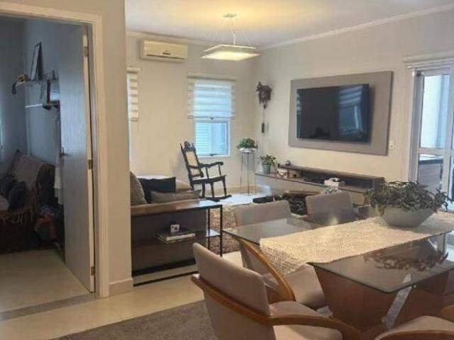Casa com 3 quartos sendo 1 suíte à venda, 209 m² por R$ 1.500.000,00 Condomíni