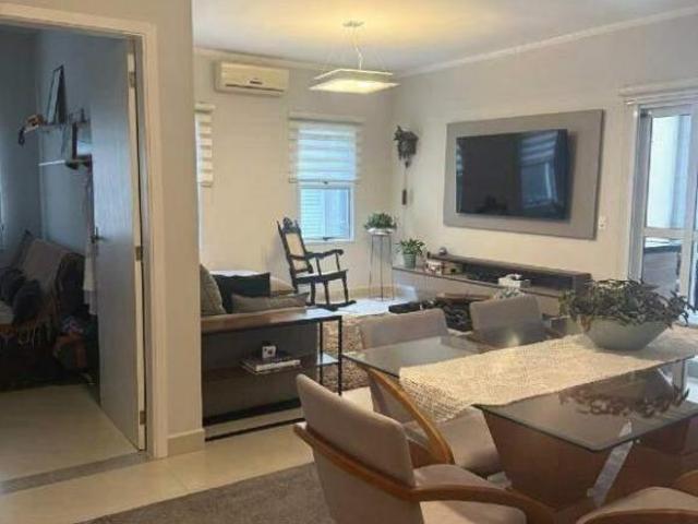 Casa com 3 quartos sendo 1 suíte à venda, 209 m² por R$ 1.500.000,00 Condomínio Jardim das Palmeir
