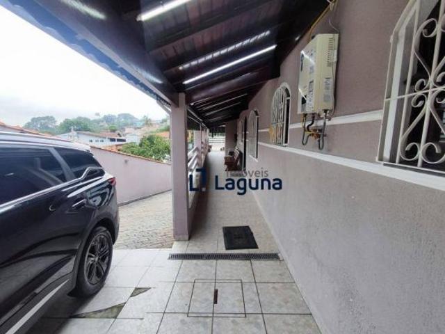 Casa com 3 quartos, sendo 1 suíte à venda, 408 m² por R$ 1.800.000 Estância Noblesse Ribeirão Pi
