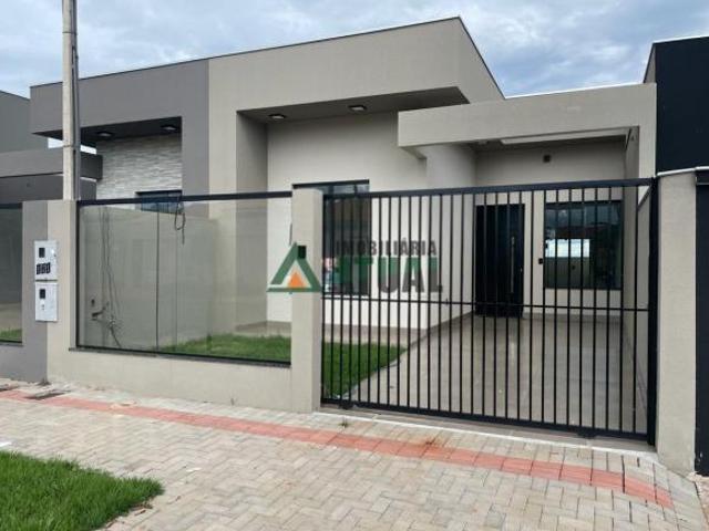 Casa com 3 quartos, sendo 1 suíte em Cambé