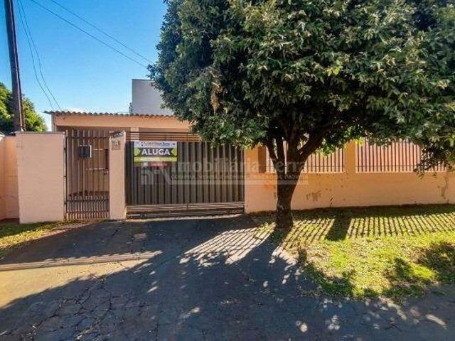 Casa com 3 quartos sendo 1 suíte no Vila Ubiratan em Dourados/MS