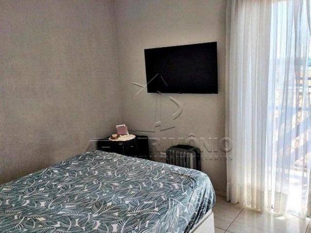 CASA COM 3 QUARTOS SENDO 1 SUITE NO WAVEL VILLE