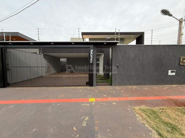 Casa com 3 quartos sendo 1 suíte no Alto da Boa Vista em Dourados/MS