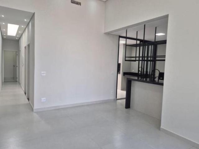 Casa com 3 quartos, sendo 1 suíte no Condomínio Villagio Ipanema em Sorocaba/SP