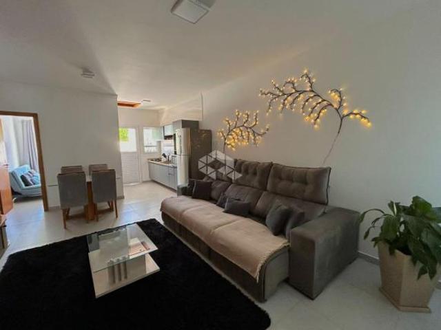 Casa com 3 quartos, sendo 1 suíte no Ecoville Bairro Lomba do Pinheiro