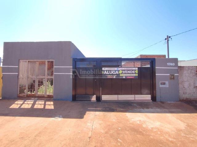 Casa com 3 quartos sendo 1 suíte no Esplanada em Dourados/MS