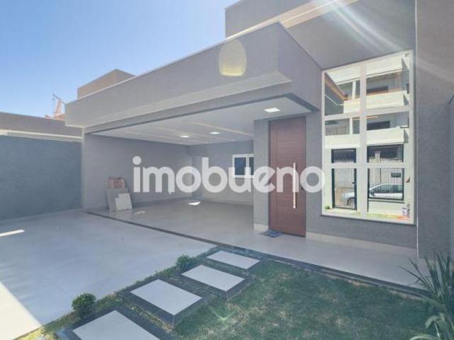 Casa com 3 quartos sendo 1 suíte no Setor Parque Primavera, 294m²