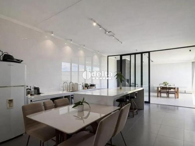 Casa com 3 quartos sendo 2 suíte disponível para Venda no bairro Loteamento Portal do Vale II em Ube