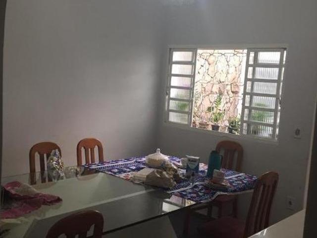 Casa com 3 quartos sendo 2 suítes à venda, 186 m² por R$ 650.000 Brasil Uberlândia/MG