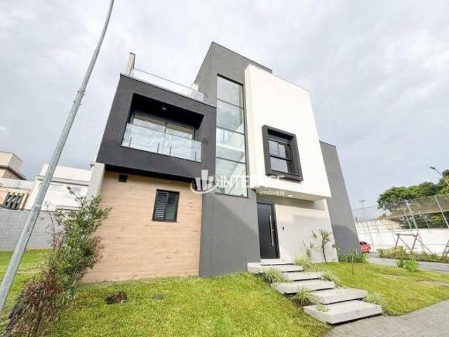 Casa com 3 quartos sendo 2 suítes à venda, 194 m² por R$ 1.530.000 Boa Vista Curitiba/PR