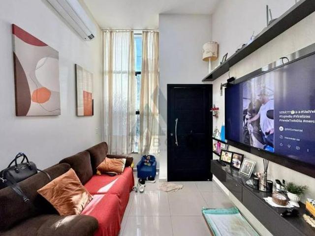 Casa com 3 quartos, sendo 2 suítes, à venda em condomínio Itapetininga/SP