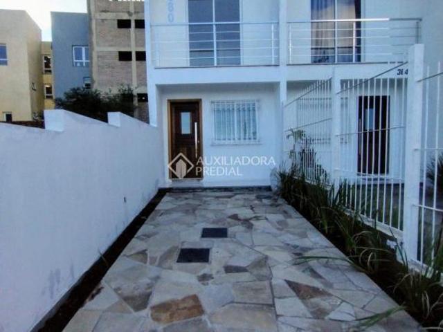 Casa com 3 Quartos, sendo 2 suítes no Bairro Hípica