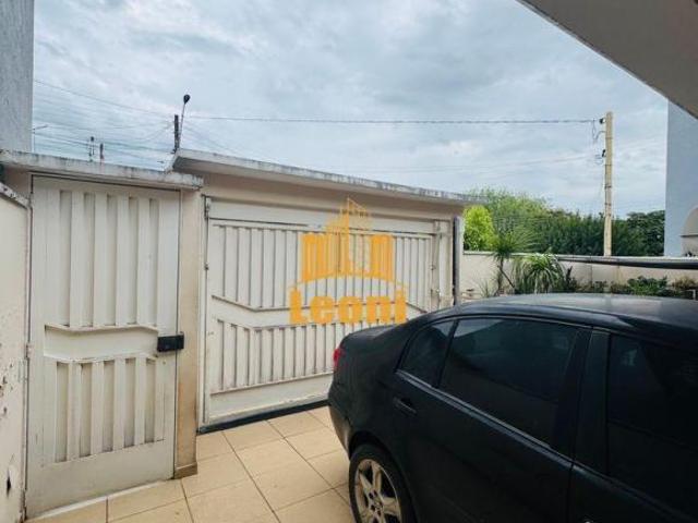 Casa com 3 quartos, sendo 2 suítes, super aconchegante no Recanto dos pássaros