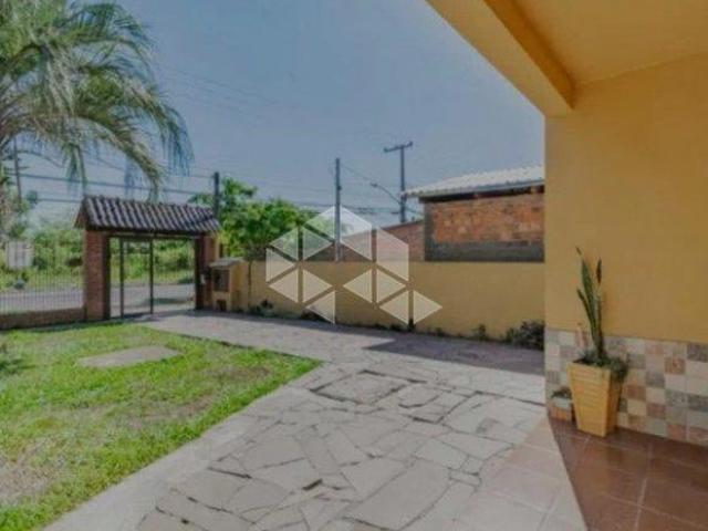 Casa com 3 quartos sendo uma suite na Harmonia em Canoas