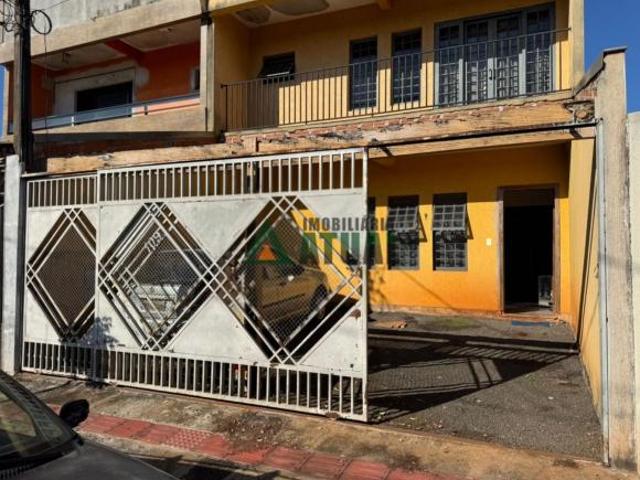 CASA COM 3 QUARTOS SENDO UMA SUÍTE A VENDA NA REGIÃO SUL DE LONDRINA