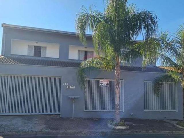 Casa com 3 dormitórios à venda no Jardim Tamoio