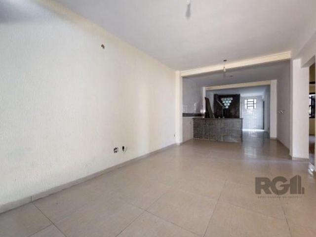 Casa com 3 quartos, suite, pátio Bairro Espírito Santo Potro Alegre RS