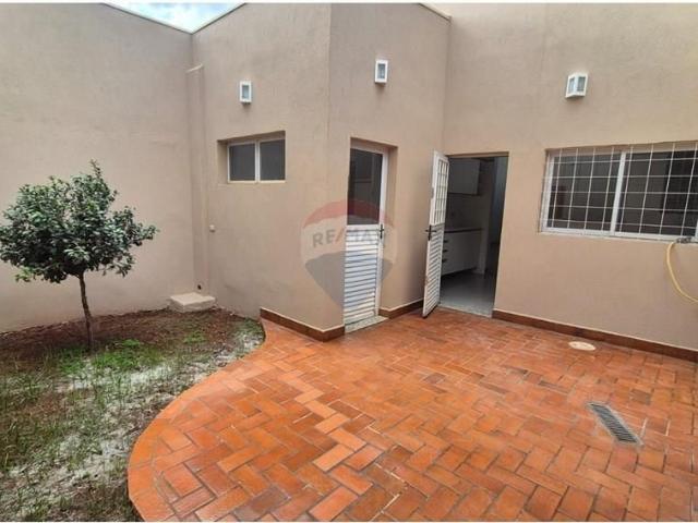 CASA COM 3 QUARTOS SUÍTES PARA ALUGAR NO JARDIM ANHAGUERA 250M²