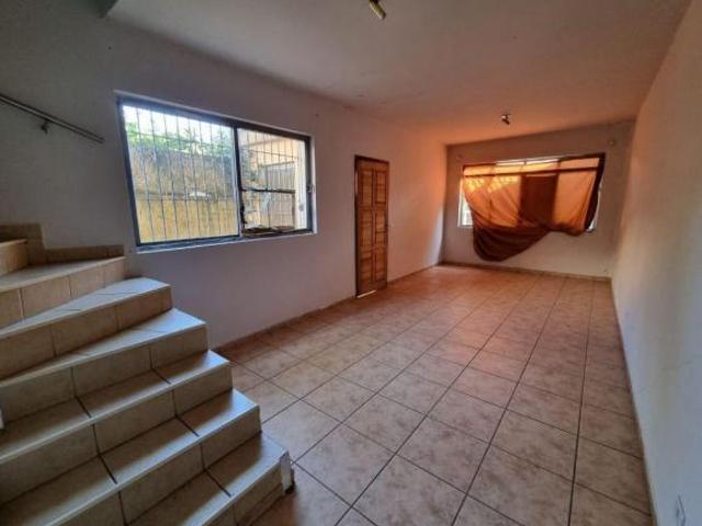 Casa com 3 Quartos para Venda, 125m², por R$ 520.000,00, em Jardim Consórcio, São Paulo / SP