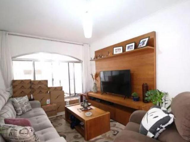 Casa com 3 Quartos para Venda, 180m², por R$ 900.000,00, em Jardim Prudência, São Paulo / SP