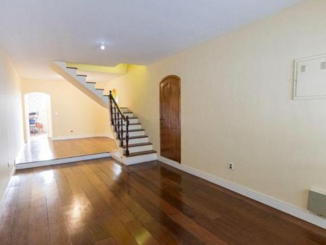 Casa com 3 Quartos para Venda, 250m², por R$ 750.000,00, em Jardim Consórcio, São Paulo / SP