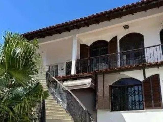 Casa com 3 Quartos para VENDA, 311m² Tristeza