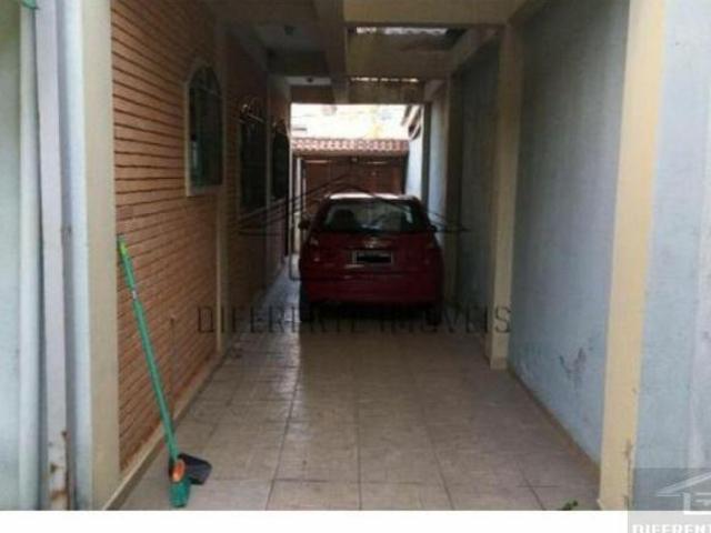 CASA COM 3 QUARTOS PARA VENDA NA VILA DIVA
